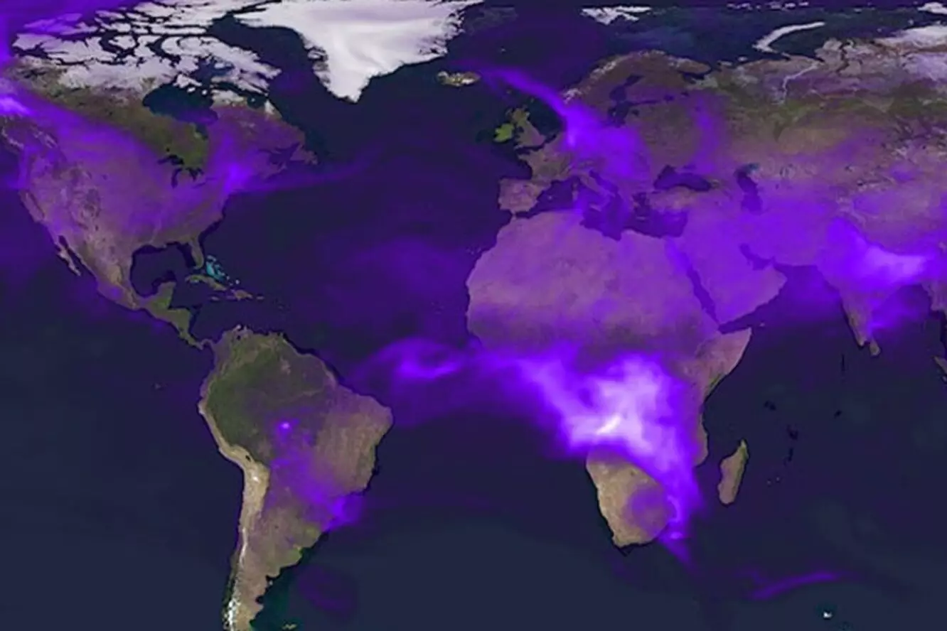 Gli scienziati hanno scoperto per quanto tempo le nanoparticelle di carbonio sono nell'atmosfera