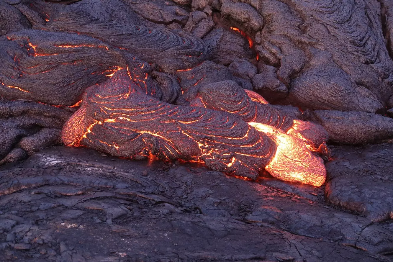 Video: Kirken druknede i lava under et udbrud på den spanske ø La Palma