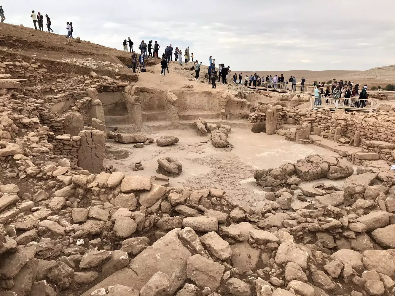 Turkijoje rado „bunkerį“ su keistomis statulomis. Artefaktams yra apie 11 000 metų 389419_3