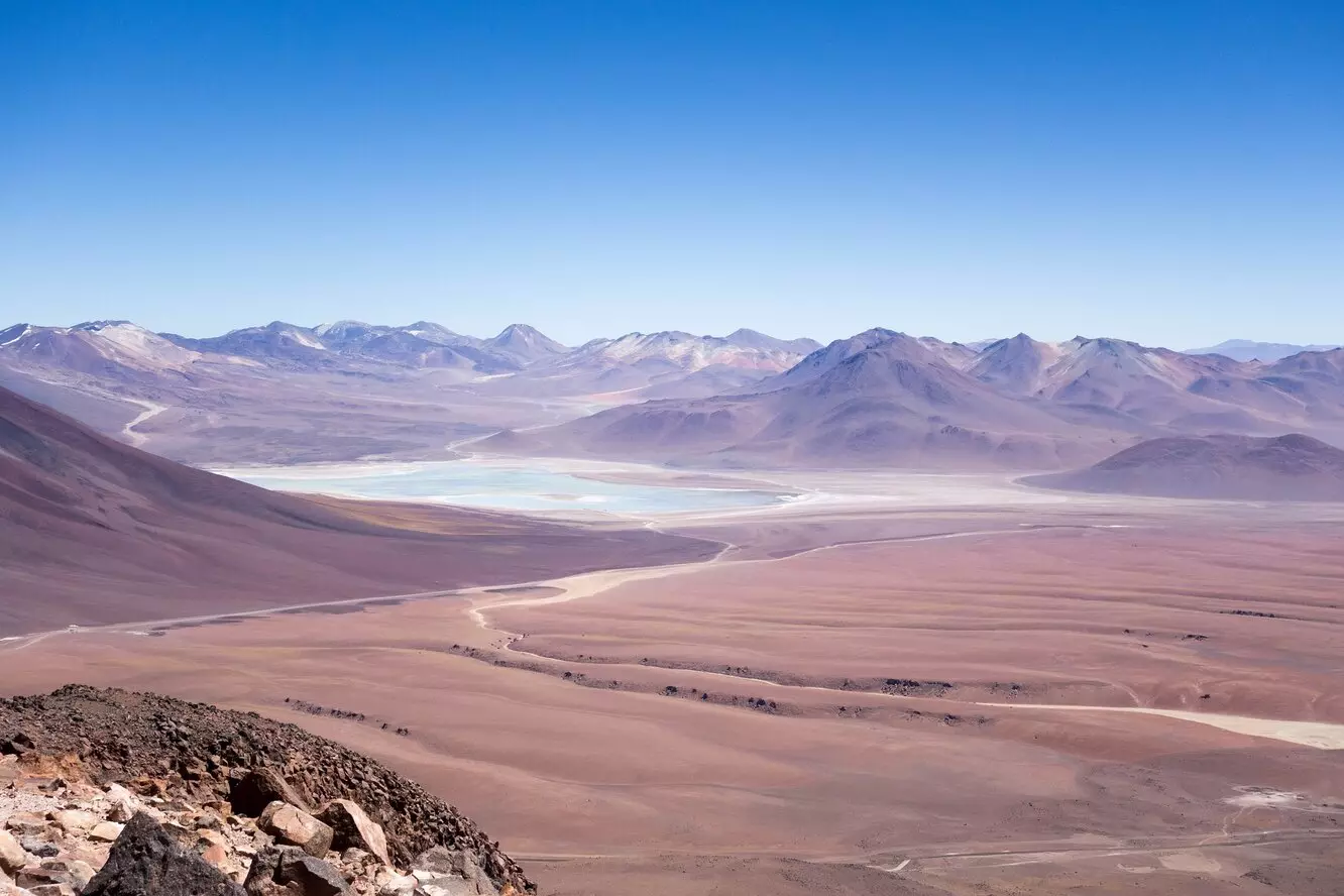 Các nhà khoa học có thể đã tìm ra nơi có nhiều thủy tinh trong sa mạc Atacama