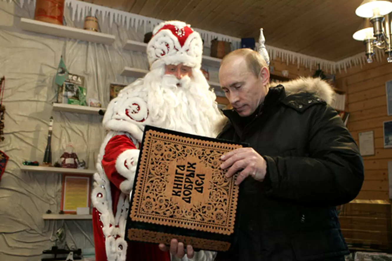 Har zuwa wane shekaru za ku iya yin imani da mu'ujizai da Santa Claus