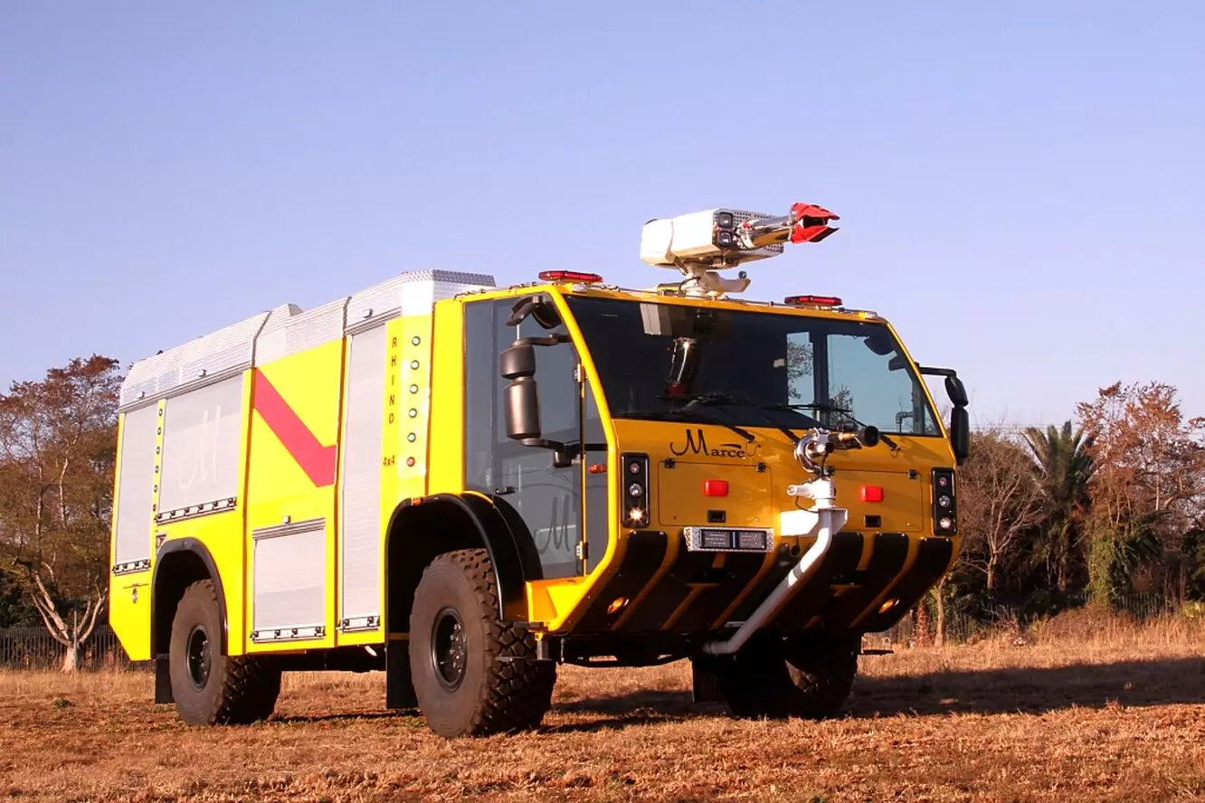 Marcé Rhino: ugunsdzēsēju superauto no Dienvidāfrikas
