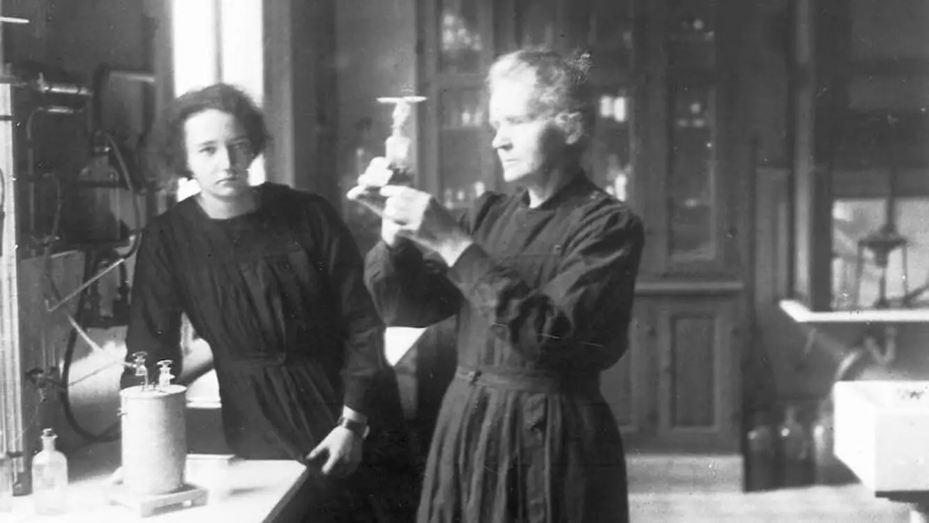 Els diaris de Marie Curie, que va descobrir la radiació, encara brillen 394016_1