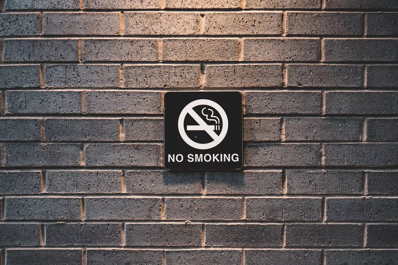 Škoda zaradi kajenja se lahko prenaša iz generacije v generacijo. Vnuki kadilcev so lahko debeli