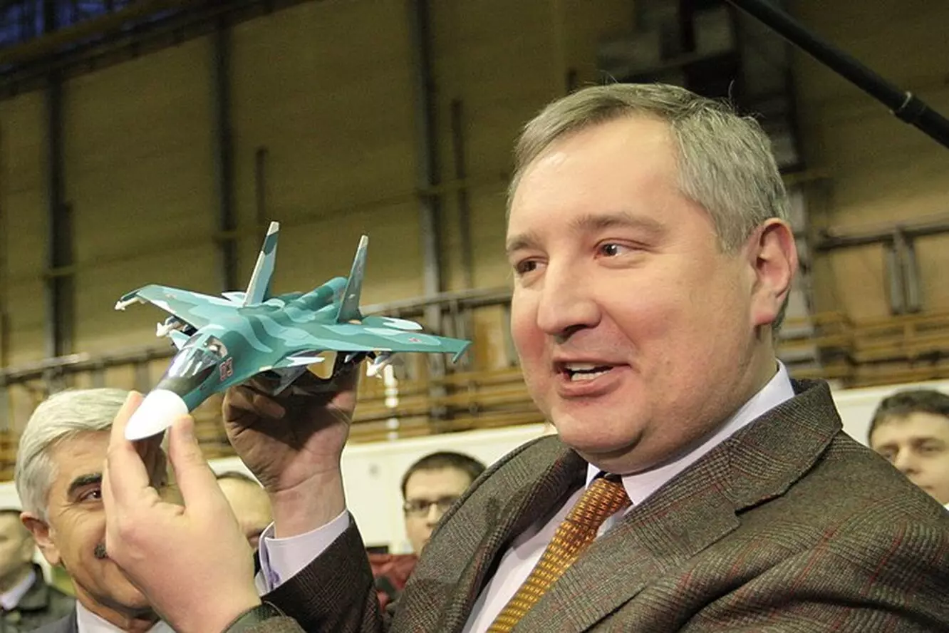 Rogozin věří, že americké sankce vymysleli lidé s „Alzheimerovou chorobou“