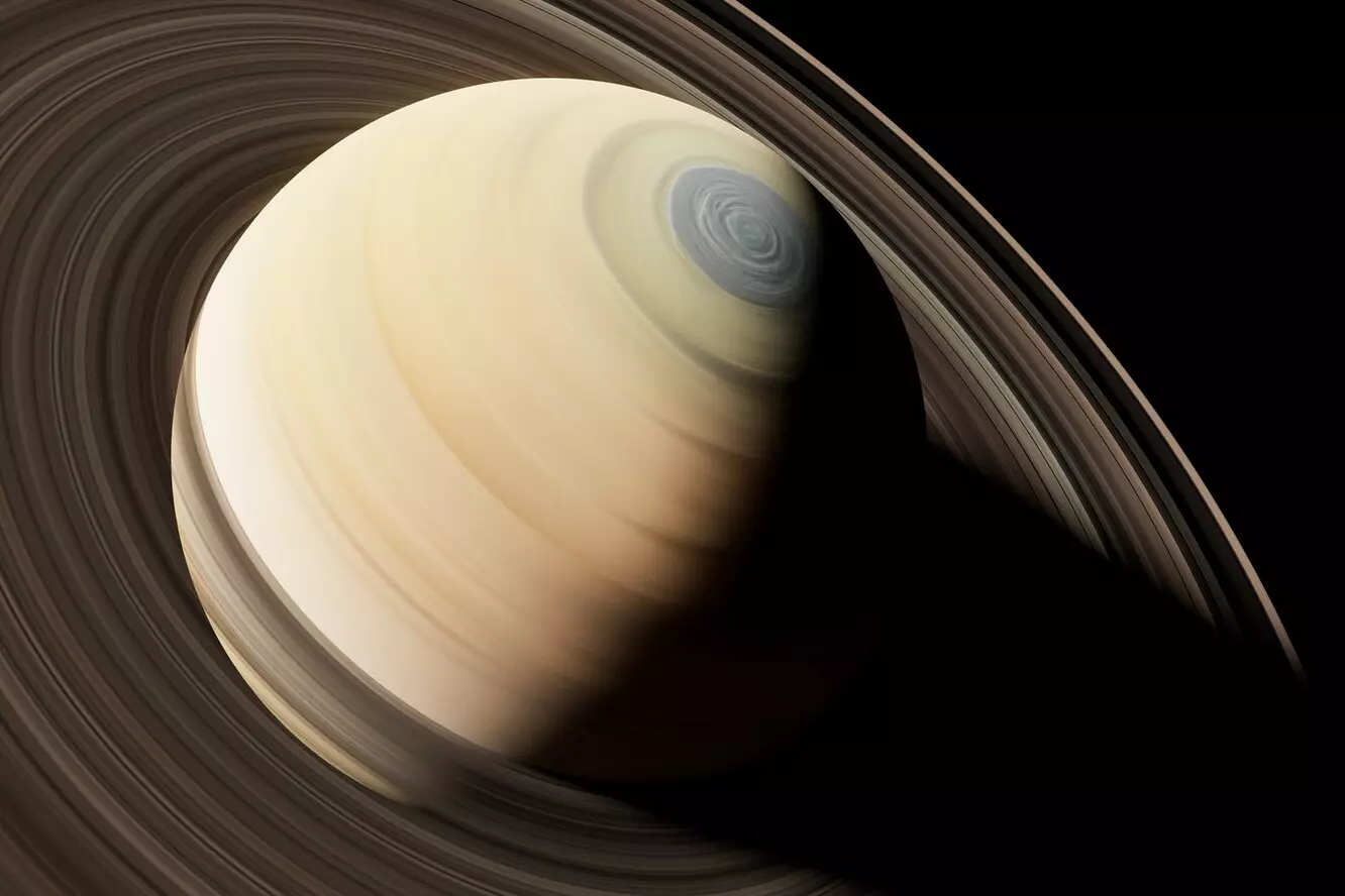 Cientistas prevêem quando os anéis de Saturno vão desaparecer