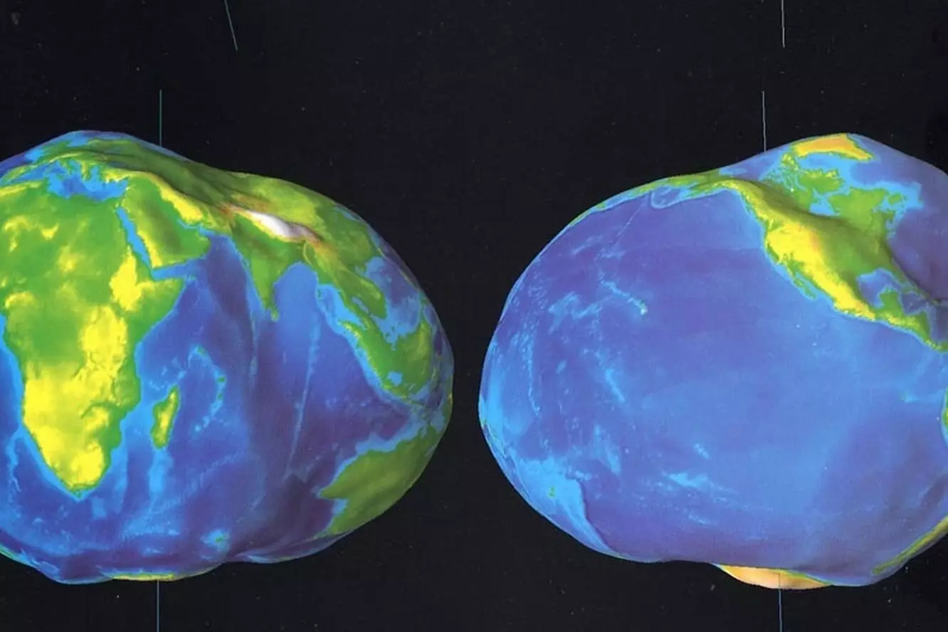 Lonxe dunha bola: que forma ten realmente a Terra?