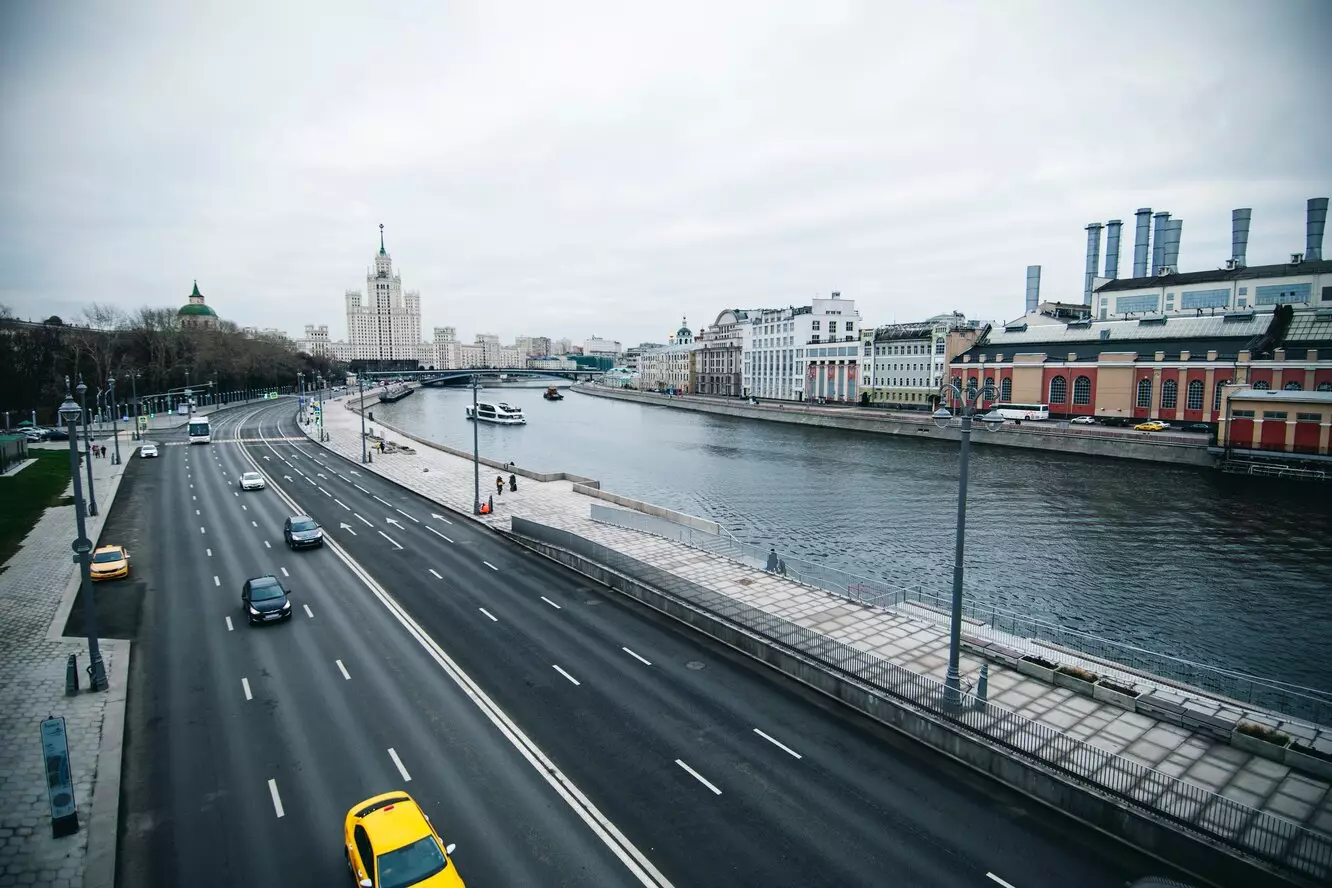 När kommer en obemannad taxi att dyka upp i Moskva