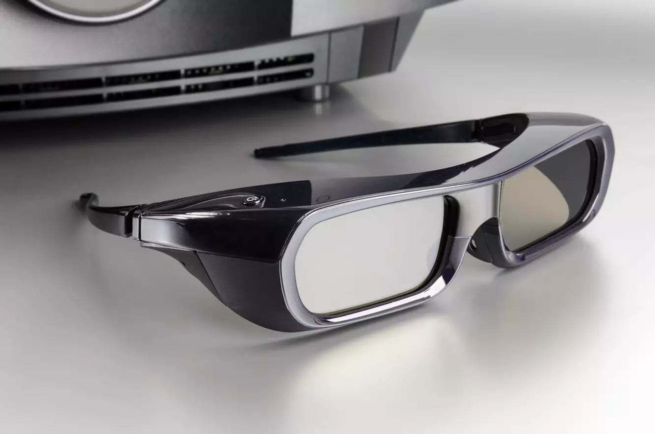 Moderne 3D naočare koriste princip polarizacije svjetlosti
