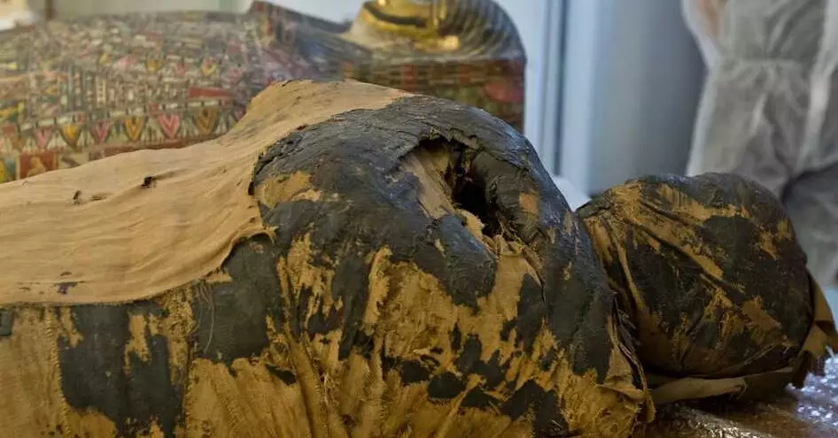 Mummy reuneuh munggaran maot alatan kanker langka