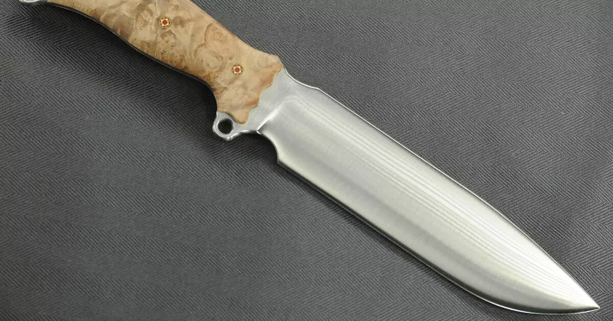 Knives nwere aha kachasị njọ: onye ji ihe a niile pụta?