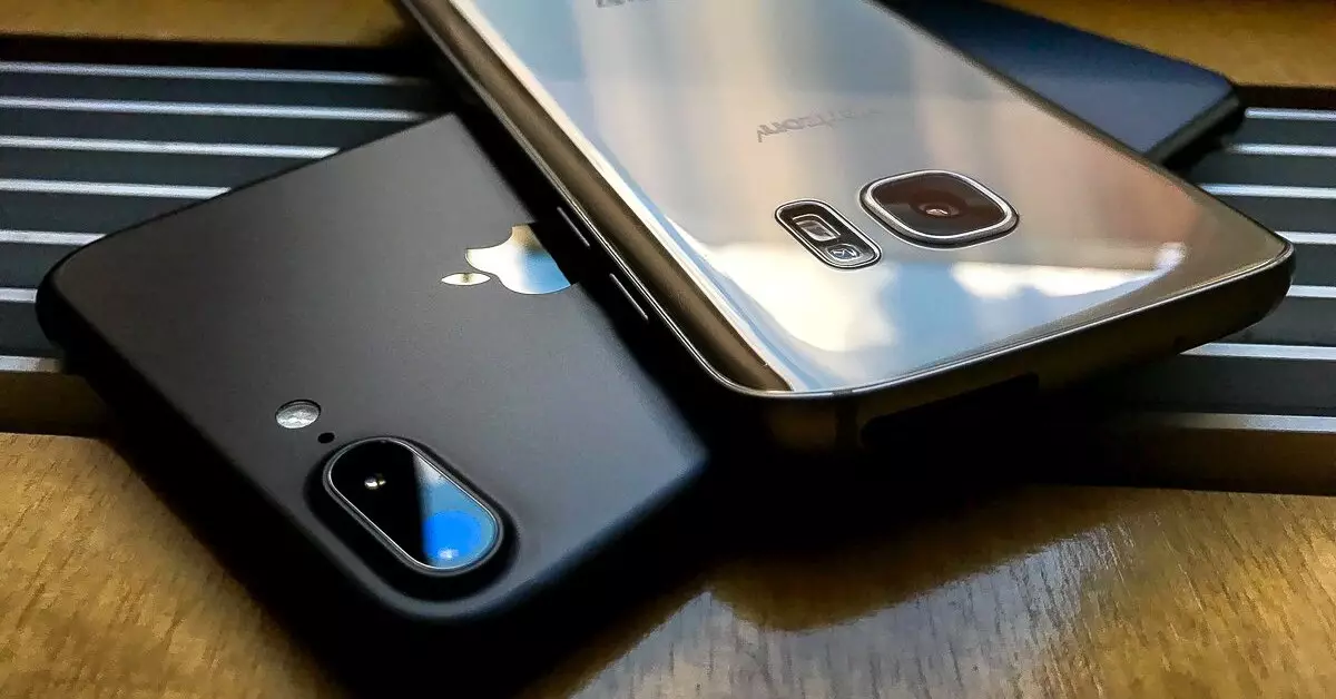 10 Telefon Pintar Teratas 2017: iPhone atau Samsung?