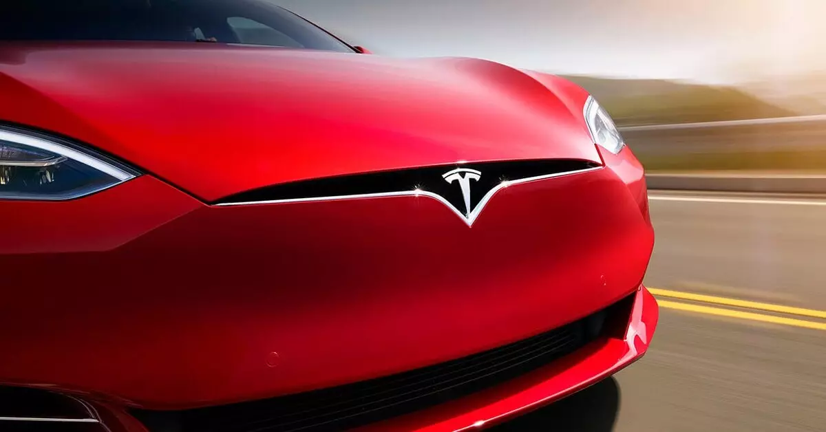 Ĉu 90% de Tesla elektraj veturiloj estas misaj?