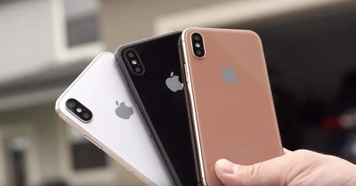 10 n-iarratas iPhone is coitianta sa Rúis de réir Apple