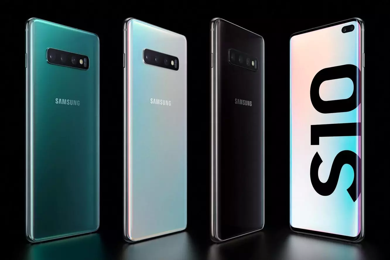 Faida 5 na Hasara 5 za Samsung Galaxy S10