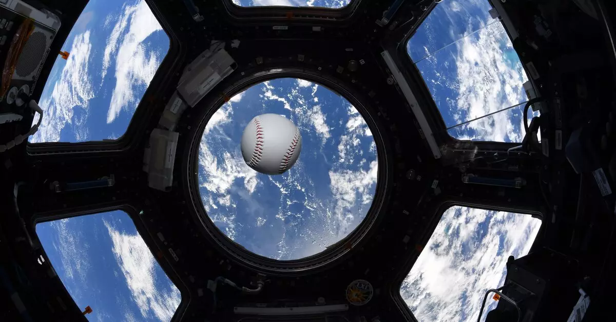 Baseball batting speed record nga gitakda sa ISS